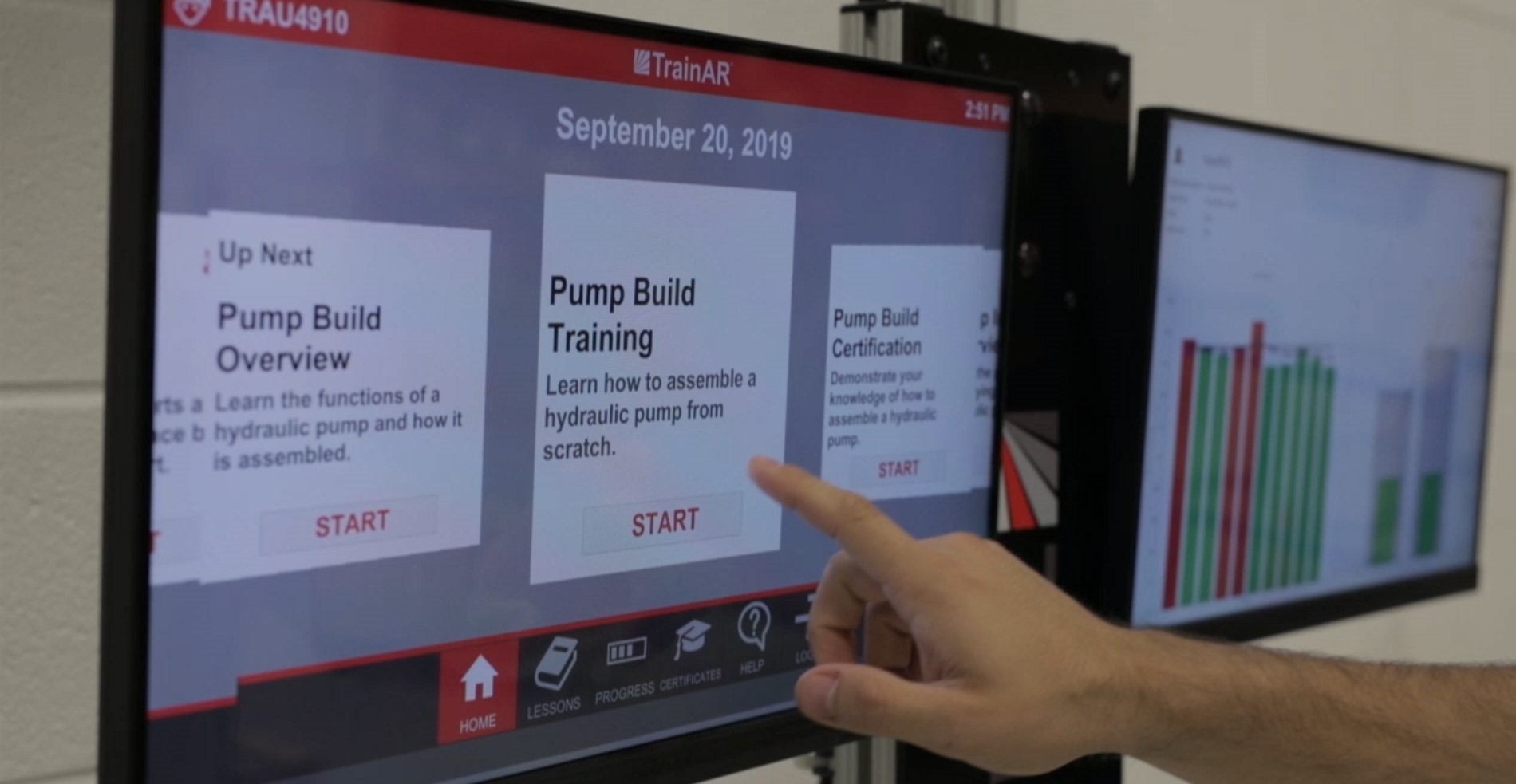 6 Uses of Augmented Reality for Manufacturing In Every Industry ...