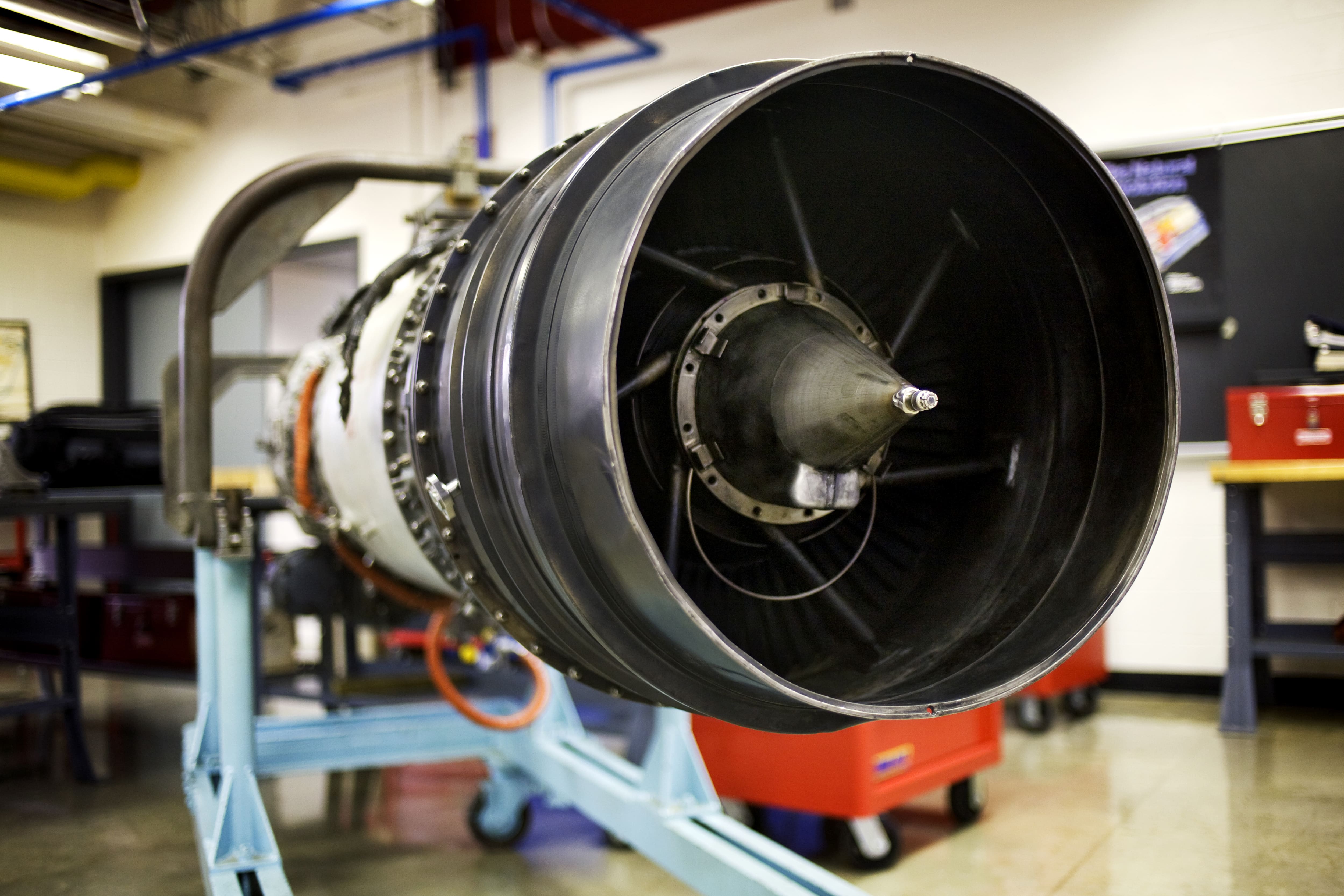 How to Adopt Augmented Reality for Quality Control In Aerospace ...