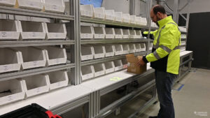 Warehouse & Logistics - LightGuide